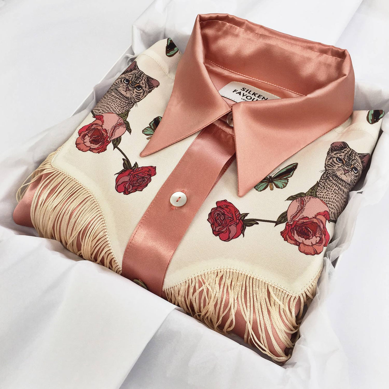 Silken Favours - Silk Scarves, Silk Cushions, Silk shirts, Silky thing ...