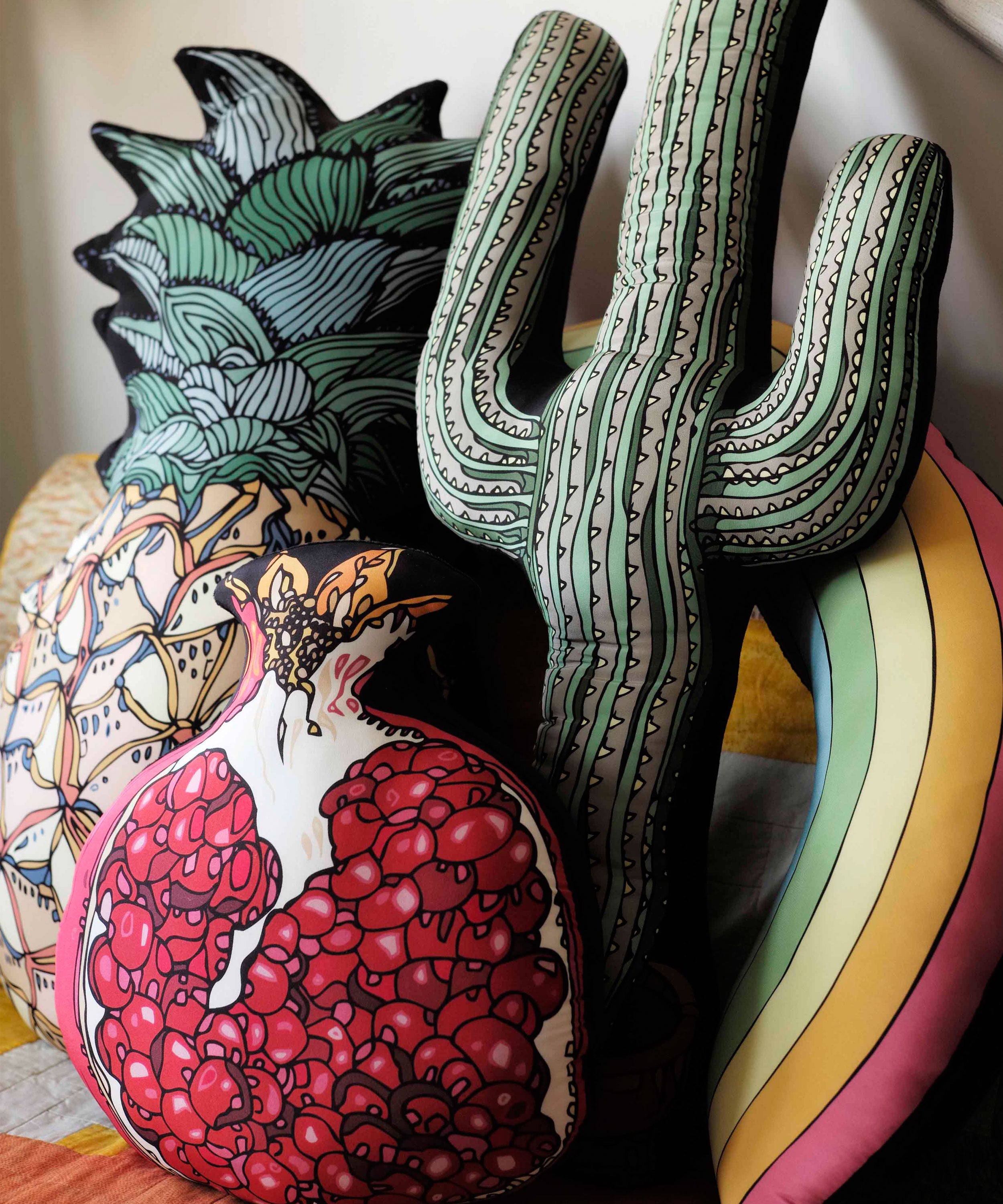 Shaped cushions – silkenfavours